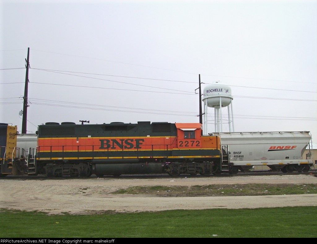 BNSF 2272